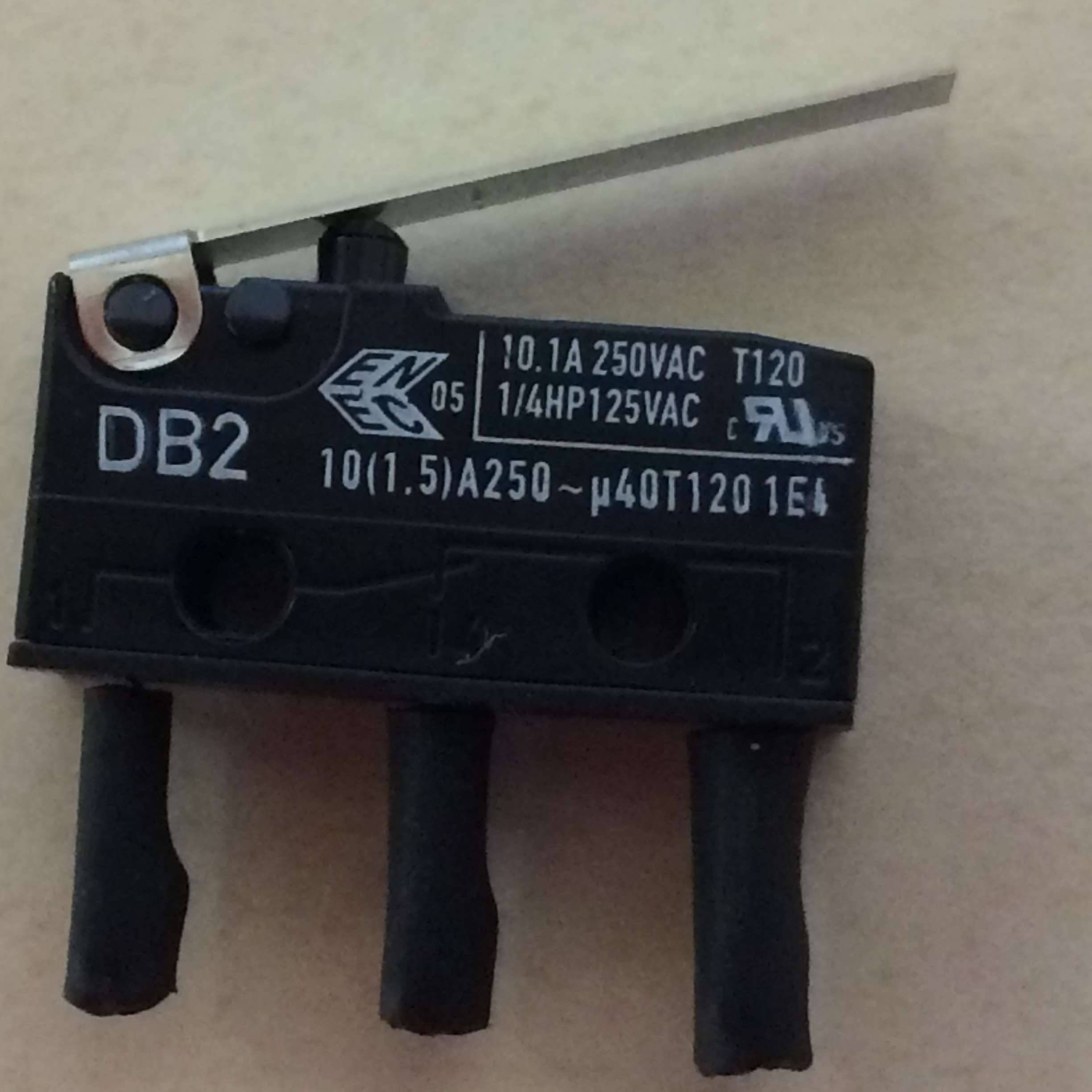 When did LCN change the DPS Switch on the 2210DPS series closers from a ...